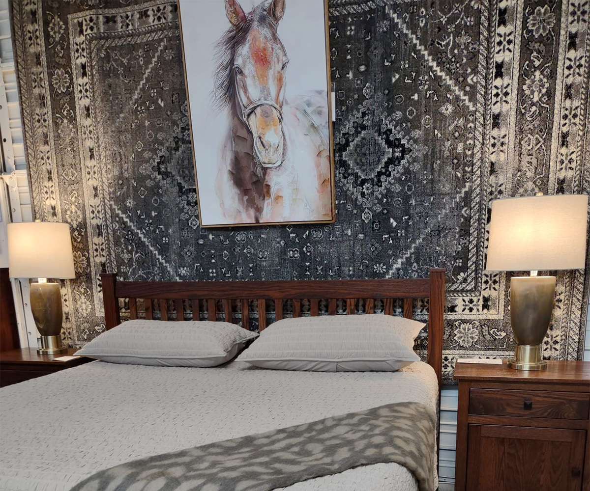 Wall Decor, Lamps, & More | Woody's Furniture